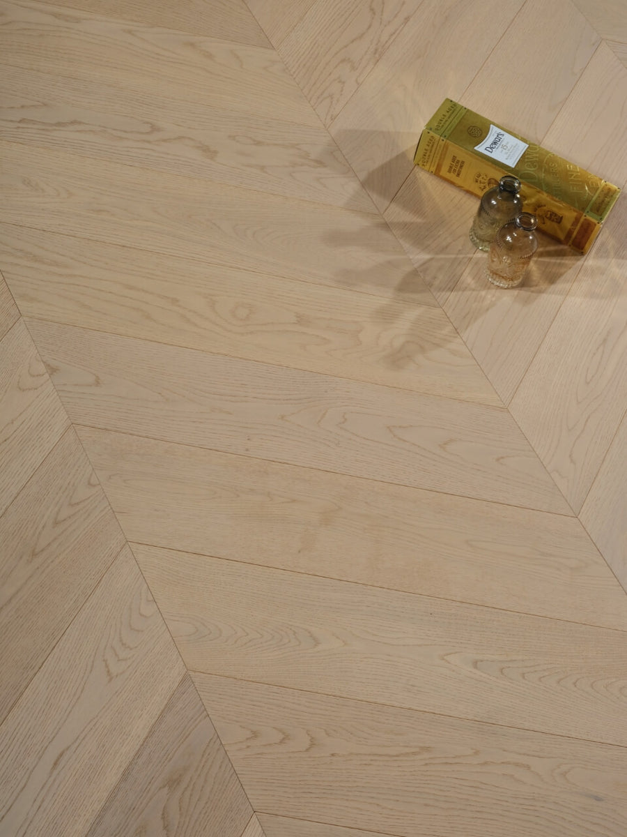 Engineered Timber Flooring - AB Grade 15/4mm CHEVRON - Y03 CREAMY WHIT – Aplus Materials