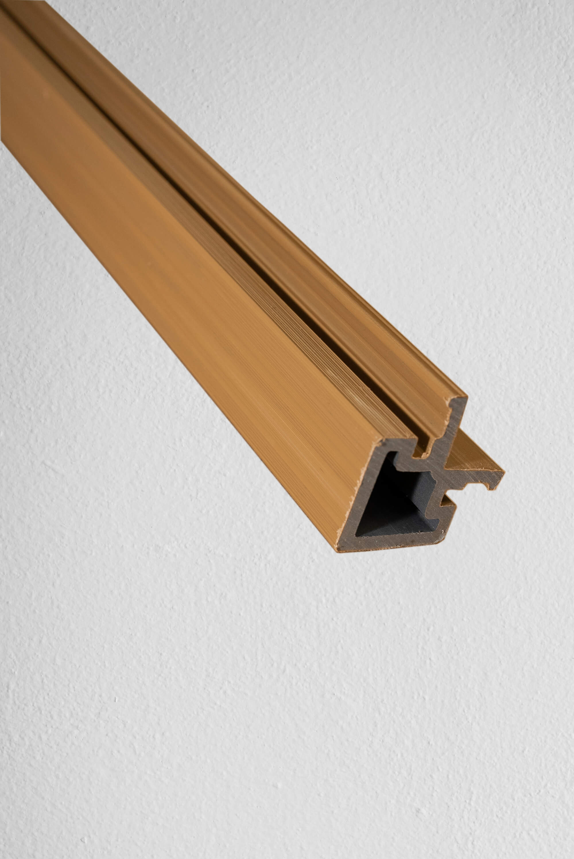 Cladding Corner Trim Teak – Aplus Materials